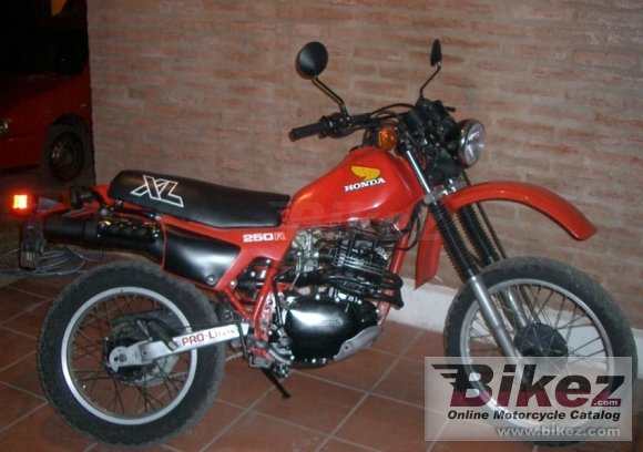 Honda XL 250 R gallery